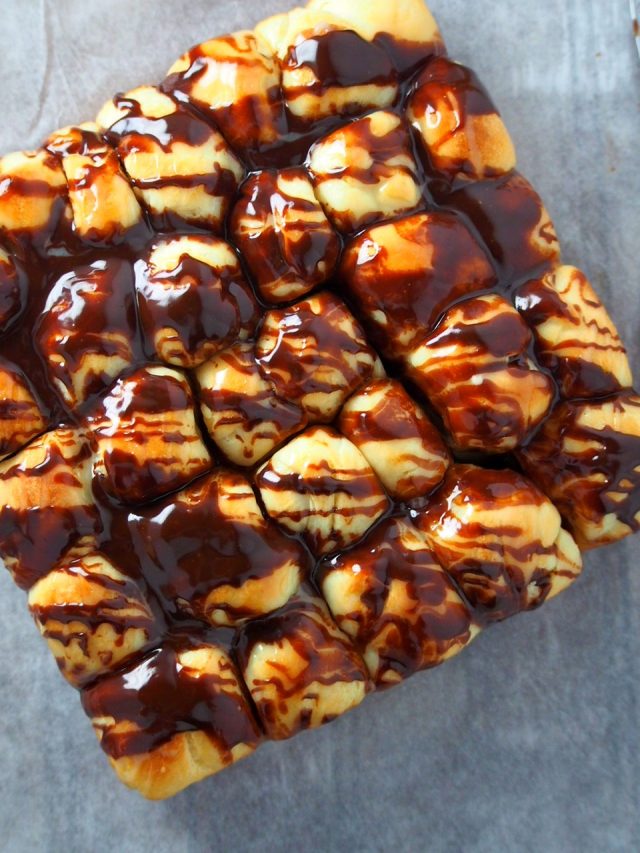 Mini Double Chocolate Buns | Woman Scribbles