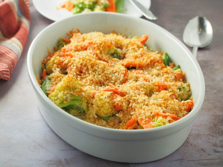Easy Veggies Crunch | Woman Scribbles
