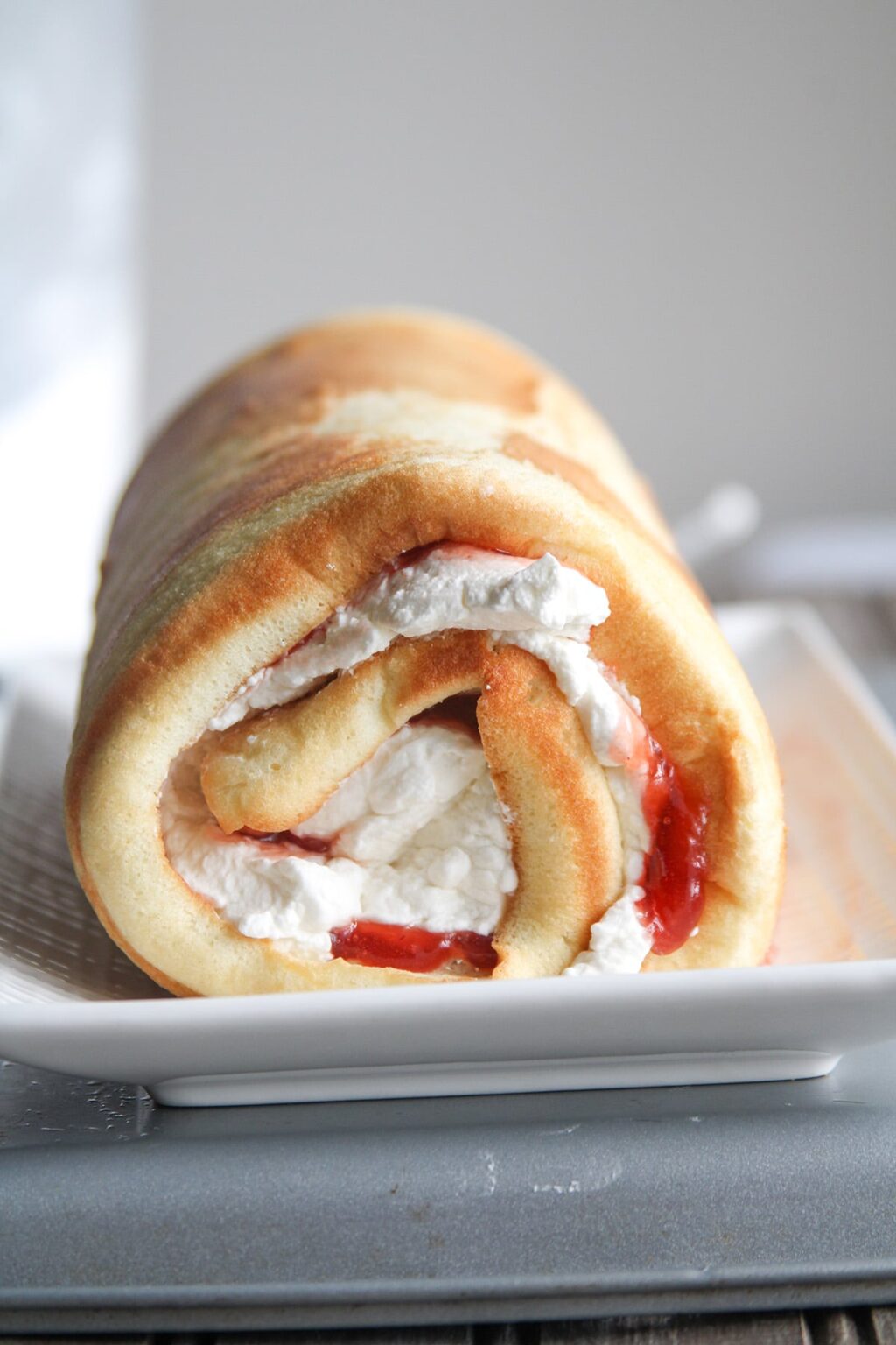 Vanilla Swiss Roll | Woman Scribbles