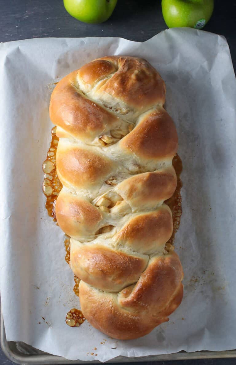 Apple Challah | Woman Scribbles