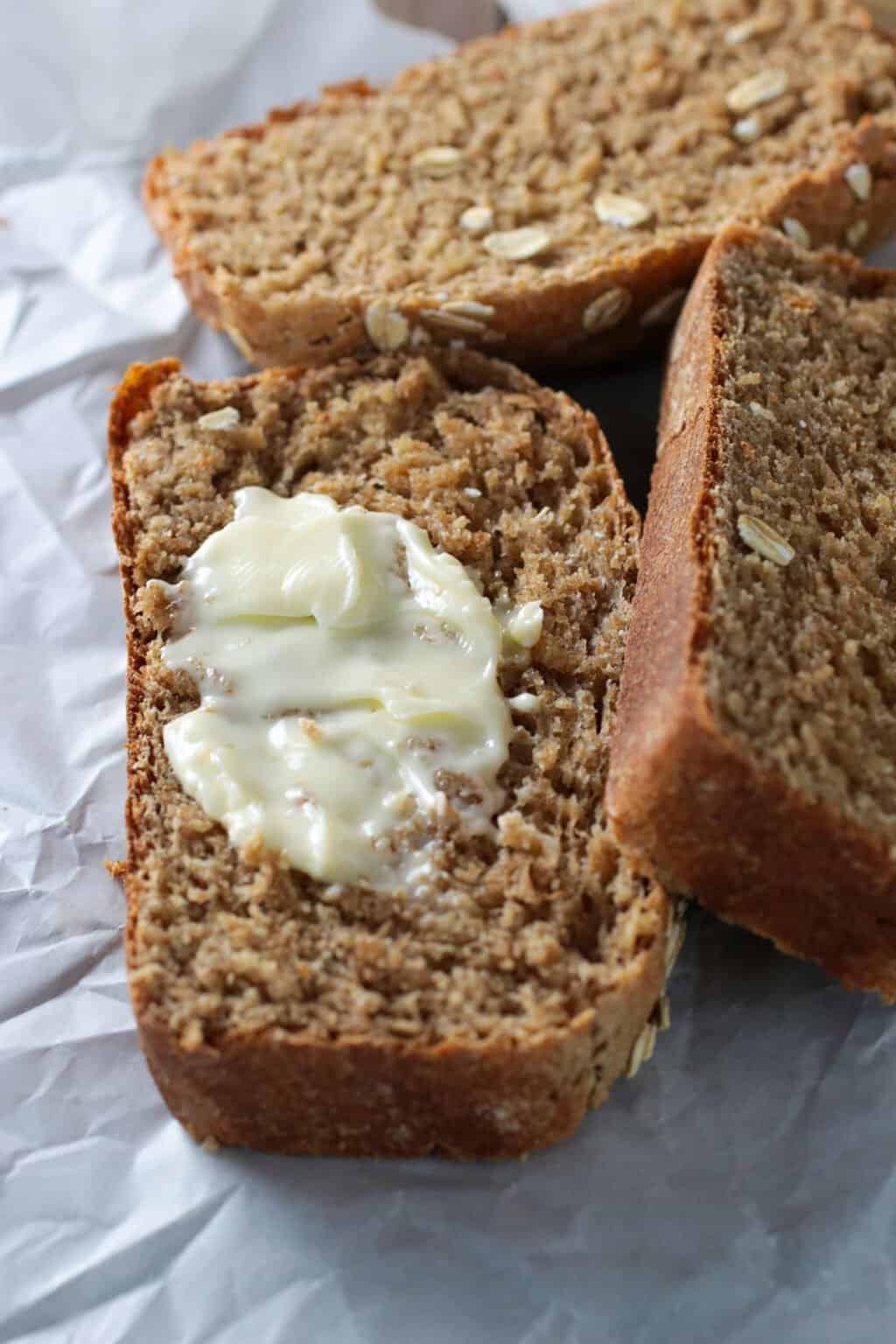 Basic Spelt Oatmeal Bread | Woman Scribbles