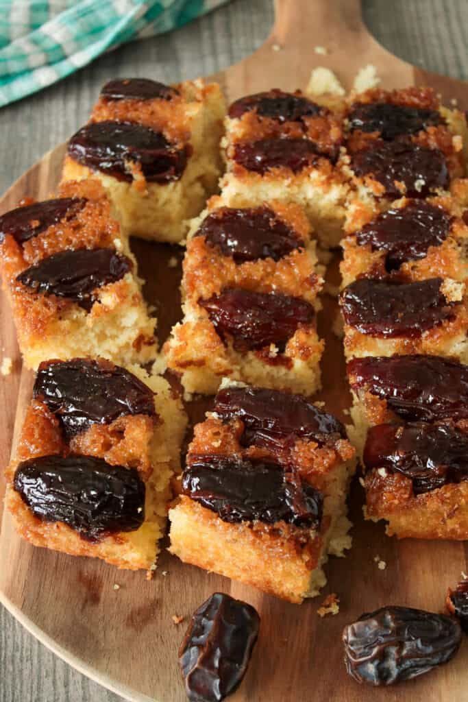 Medjool Date Coffee Cake | Woman Scribbles